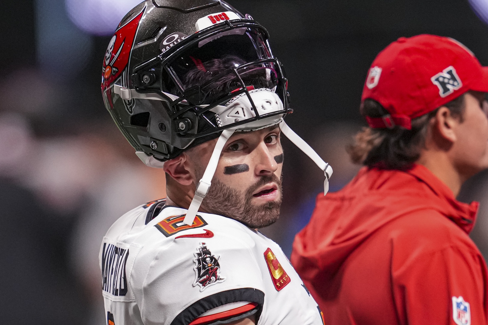 Baker Mayfield suffers knee injury