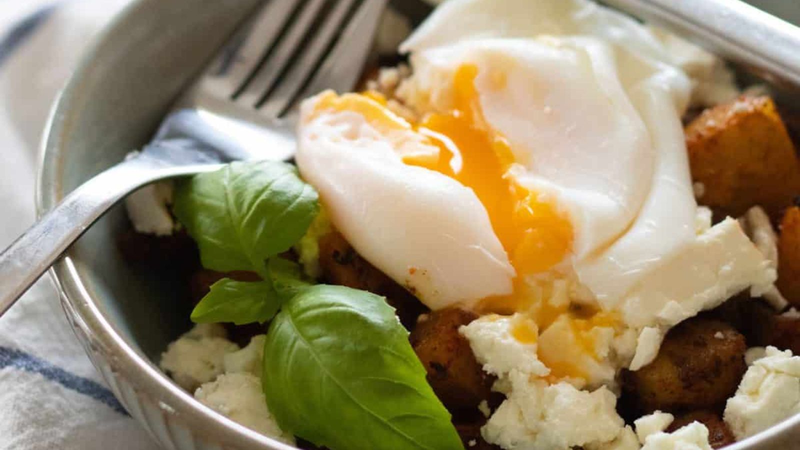 18 quick & satisfying breakfasts ready in 20 minutes or less