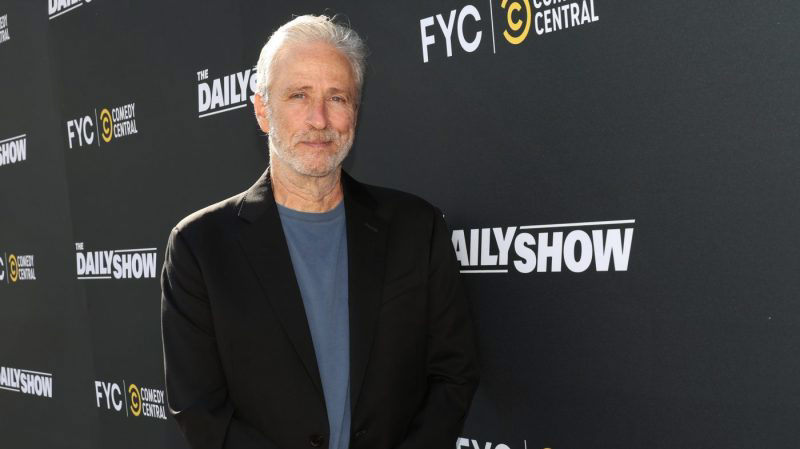 Jon Stewart to extend ‘Daily Show’ hosting gig through 2025 Jon Stewart to extend ‘Daily Show’ hosting gig through 2025