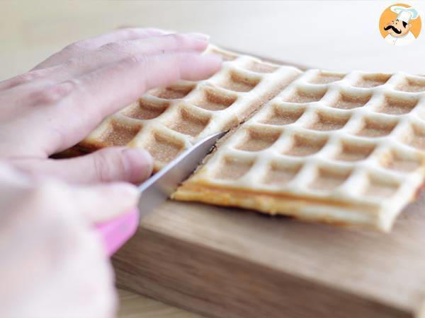 Pizza waffles - video recipe