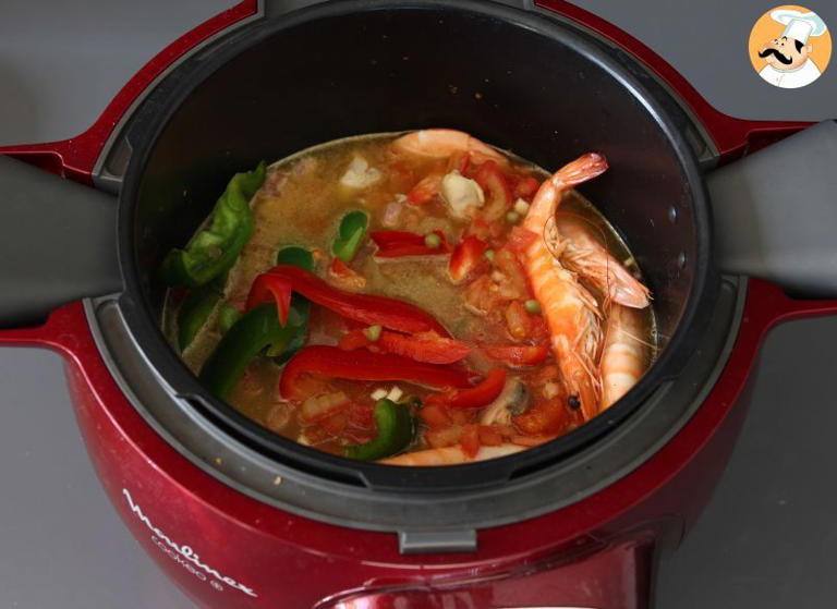 Flaky vanilla twists with pastry cream