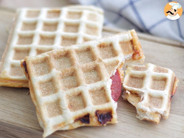 Pizza waffles - video recipe