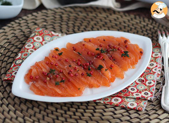 Gravlax, the swedish-style marinated salmon