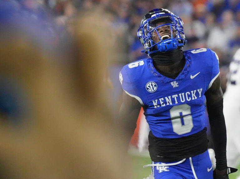 Deone Walker is excited to play with Kentucky teammates in Buffalo