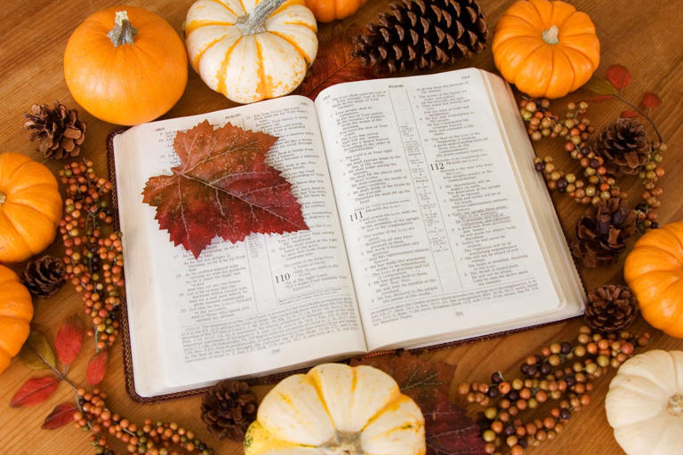 These Fall Bible Verses Will Strengthen Your Faith as the Seasons Change