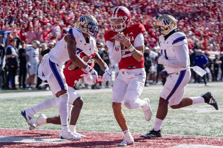 UCF Knights football transfer portal: Ex-Indiana, Tennessee QB Tayven ...