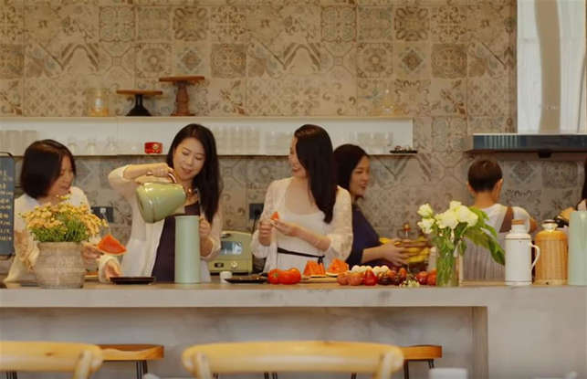 Discover how these friends built their own stunning retirement home Discover how these friends built their own stunning retirement home