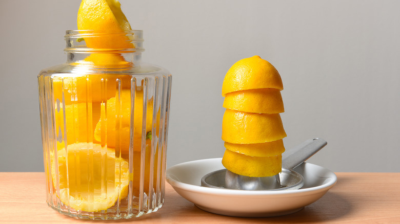 Clever Things You Can Do With Leftover Lemons In The Kitchen Clever Things You Can Do With Leftover Lemons In The Kitchen