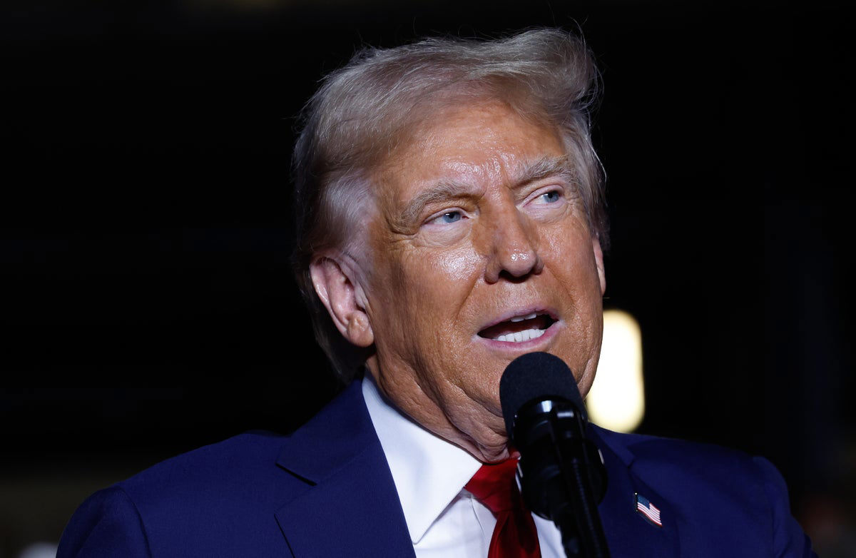 Watch : Trump holds press conference after fallout over racist remarks ... Watch : Trump holds press conference after fallout over racist remarks ...
