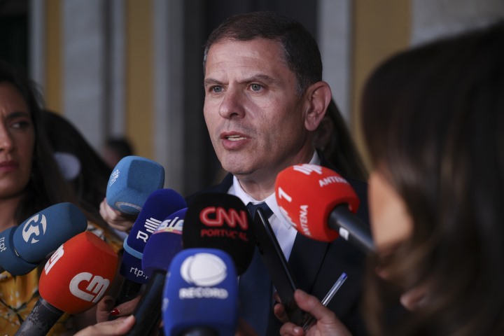 Sindicato Nacional da Polícia exige que MAI trate sindicatos da PSP por ...