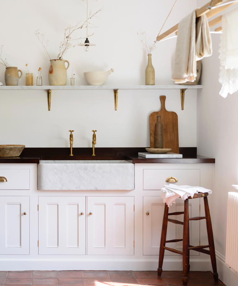 6 calming kitchen colors that will make this hardworking space ...