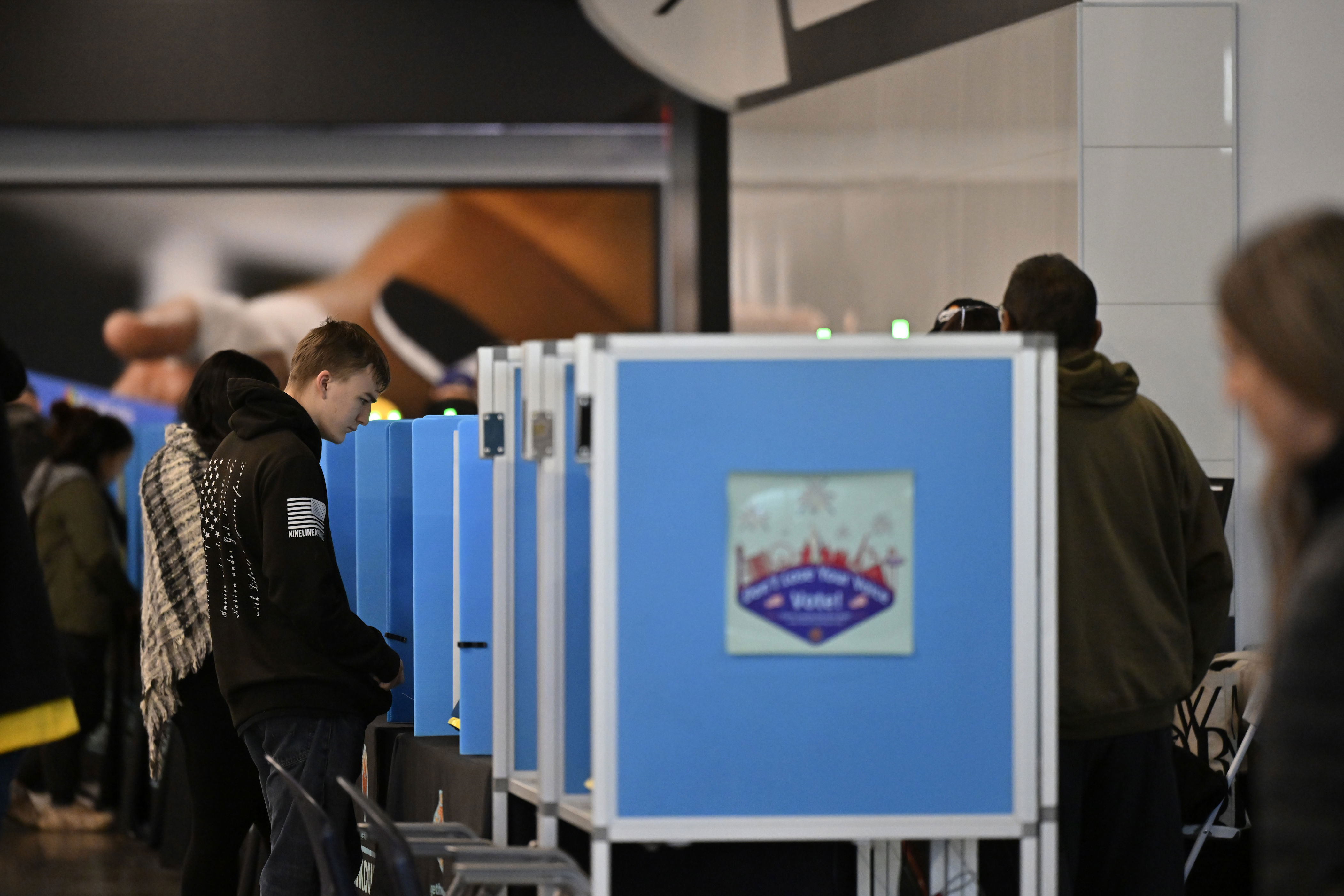 Gen Z voters’ signatures are causing problems for Nevada ballot counters Gen Z voters’ signatures are causing problems for Nevada ballot counters