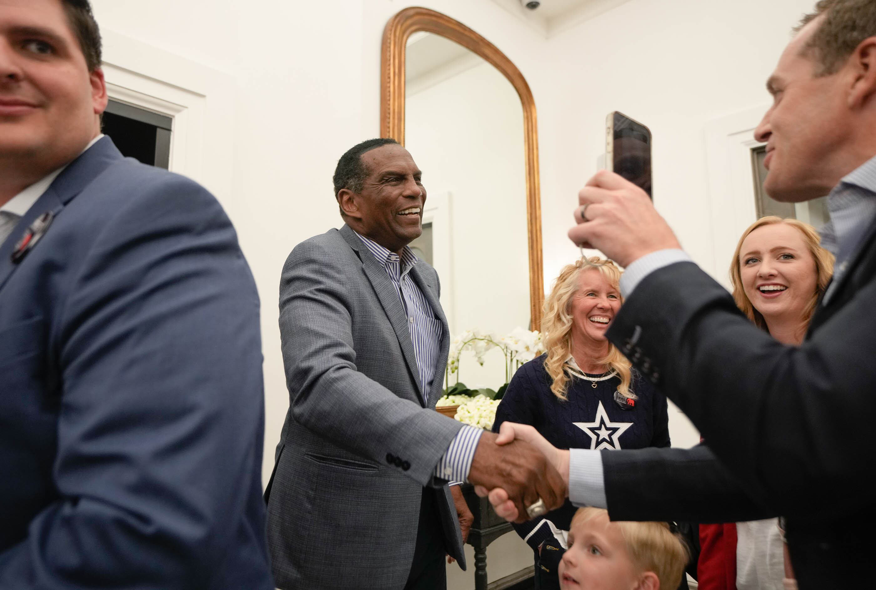 Republican Burgess Owens cruises to a third term in Utah’s 4th ... Republican Burgess Owens cruises to a third term in Utah’s 4th ...