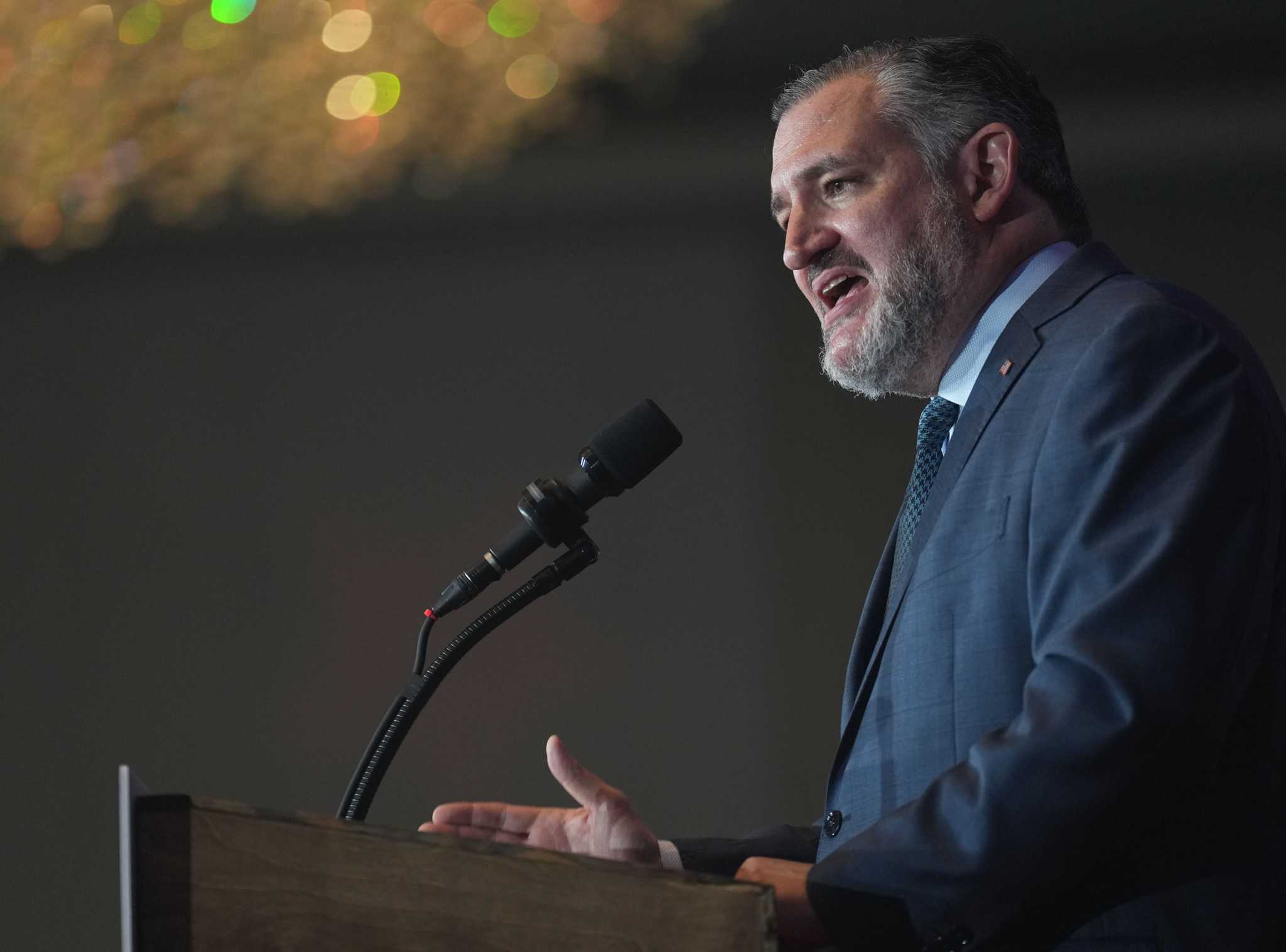 Ted Cruz, Bill Ackman among public figures weighing in on Trump tariffs ...