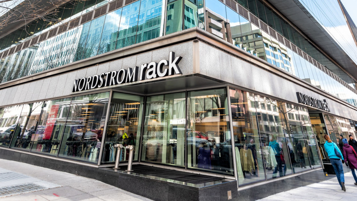 Nordstrom Rack Has an 'Amazing' 8-Piece Bangle Bracelet Set on Sale for ...