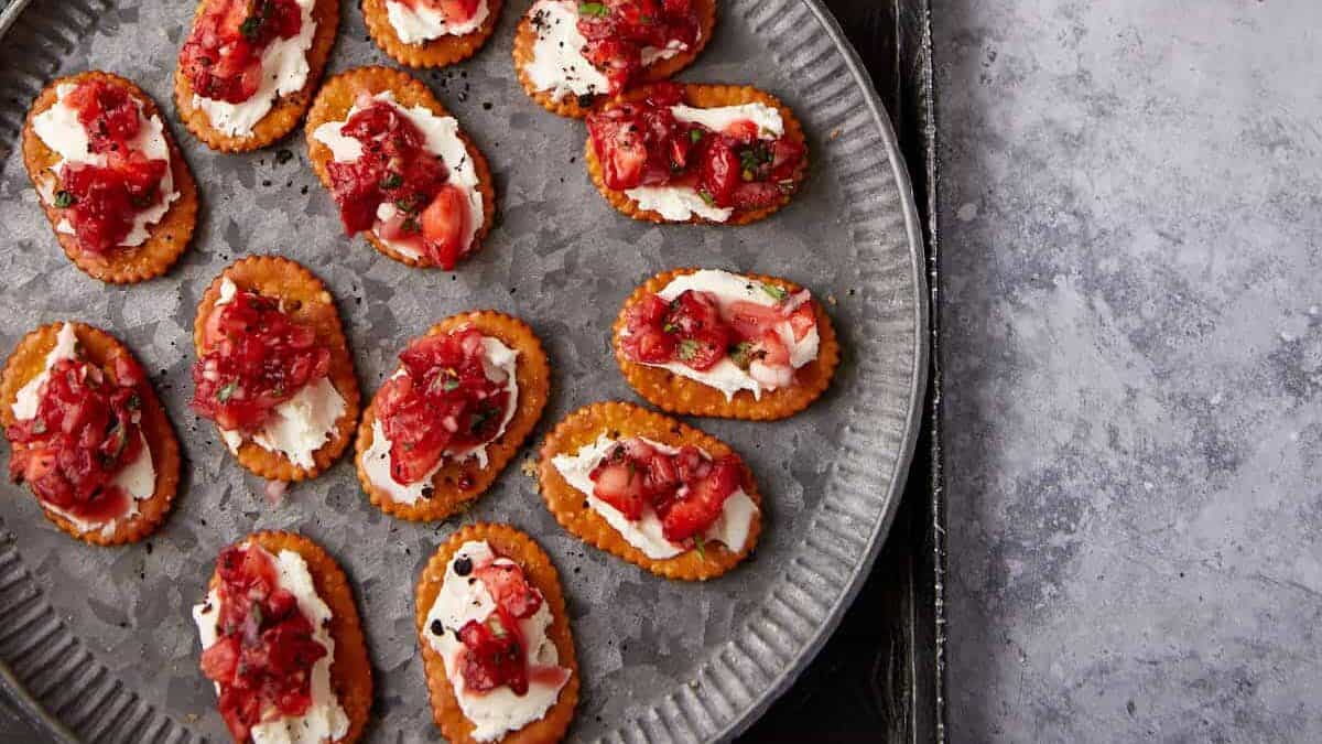 Impress Your Guests Without Cooking: Try These 17 No-Bake Appetizers