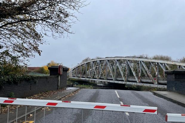Warning as Warrington's swing bridges to open at rush hour