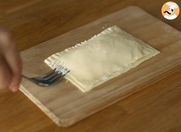 Ham and cheese pastries