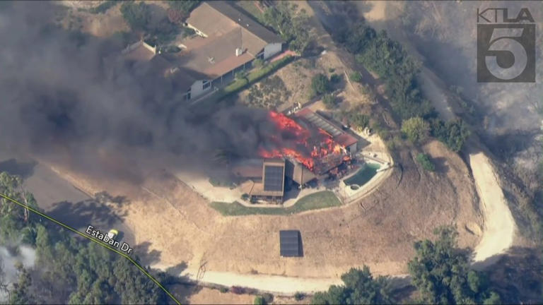 Mountain Fire explodes to 14,000 acres; countless homes destroyed