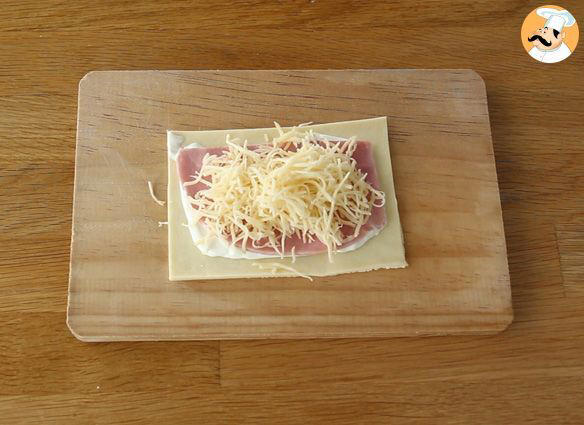 Ham and cheese pastries