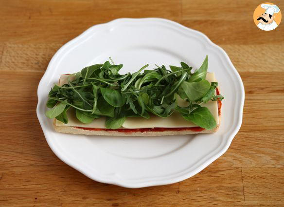 Panini de chorizo y emmental