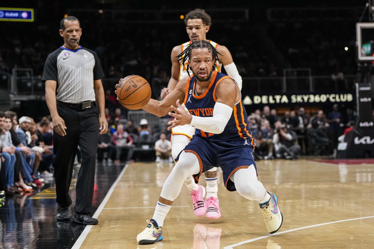 Here’s Why Knicks Trail Hawks At Half