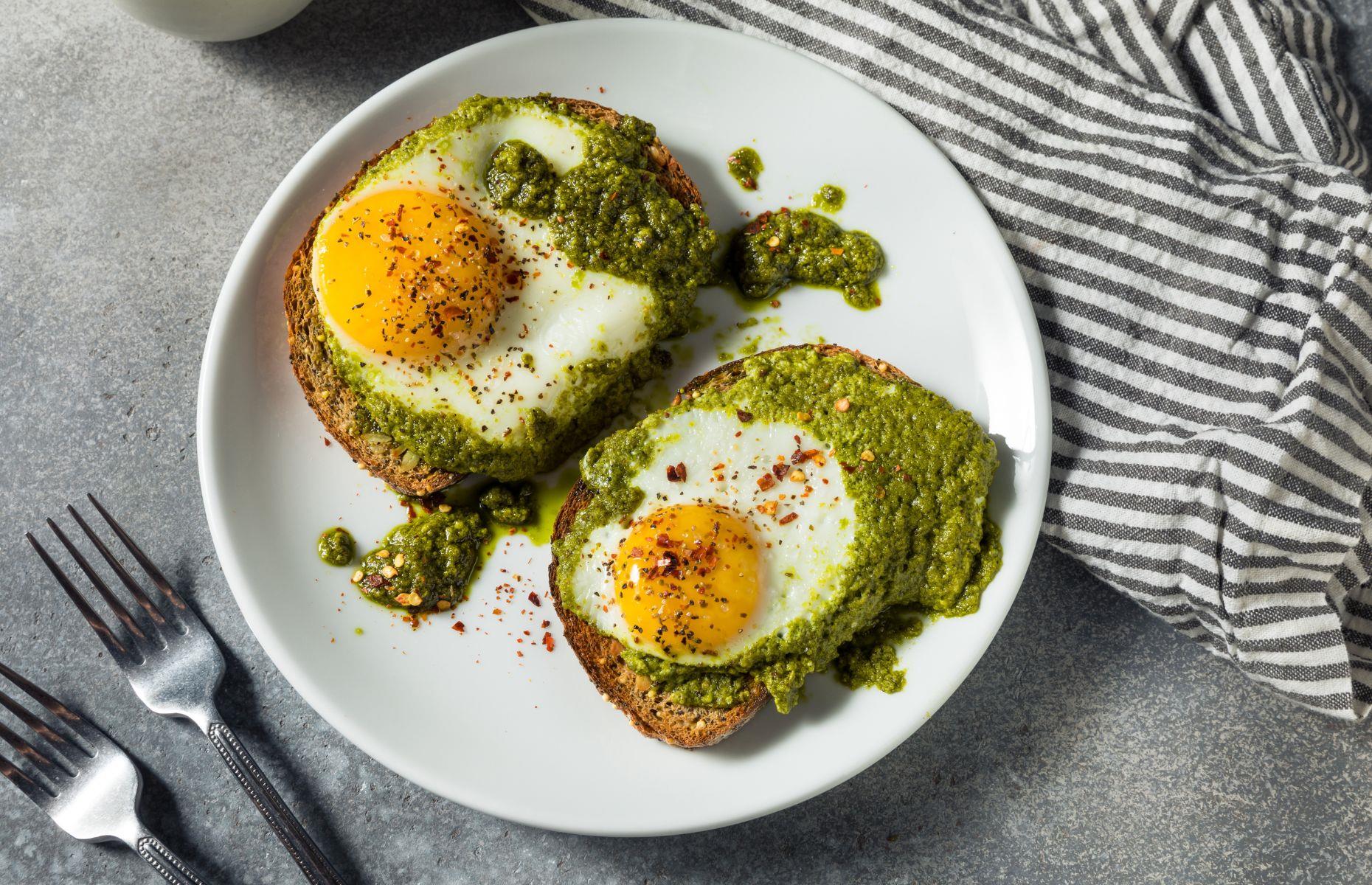 Delicious no-recipe breakfast dishes to upgrade your morning