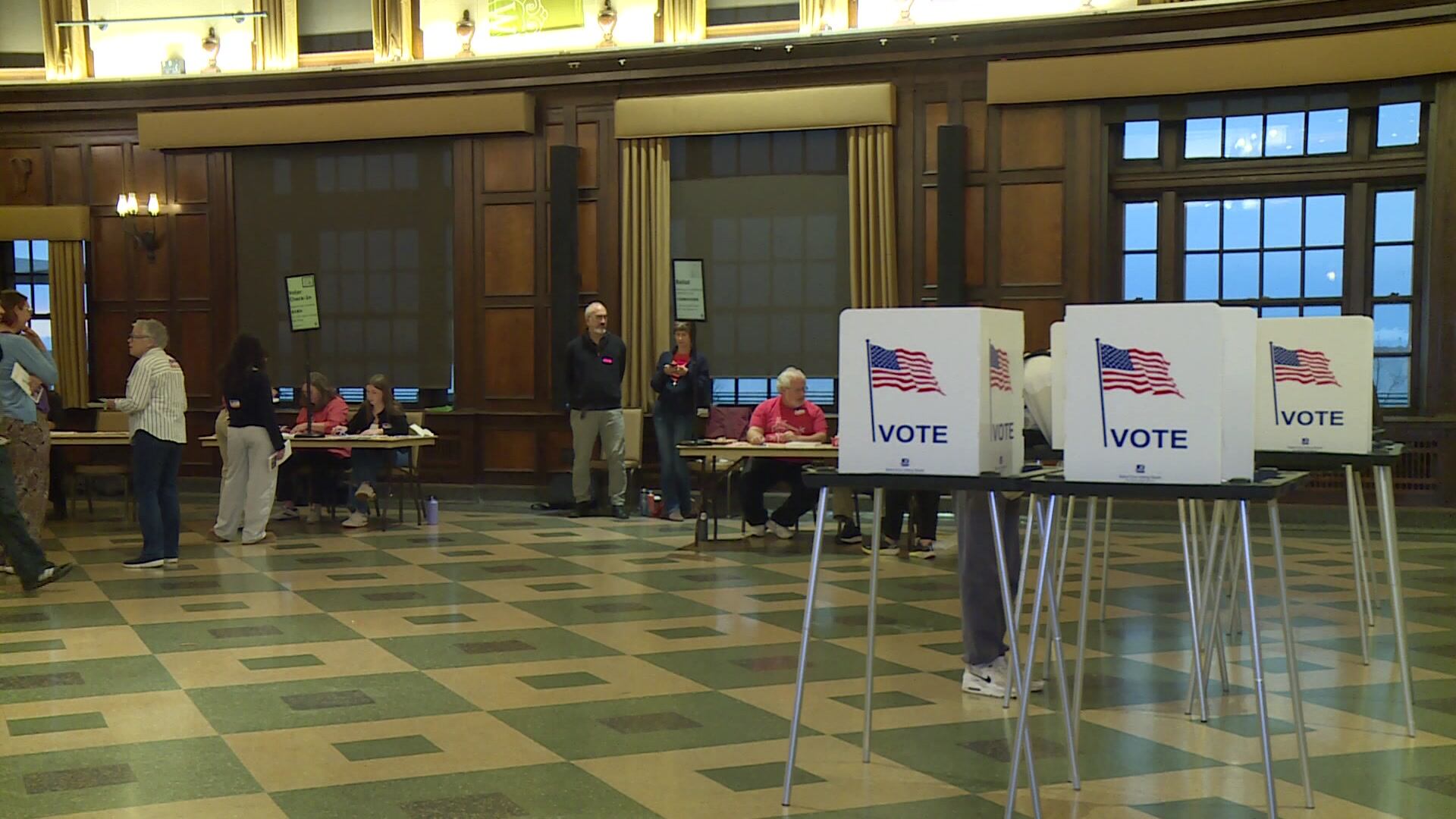 UW-Madison student turn out to the polls in higher numbers than in ...