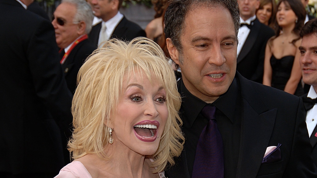 Het liefdesverhaal van Dolly Parton en Carl Thomas Dean: 'Hij vindt me ...