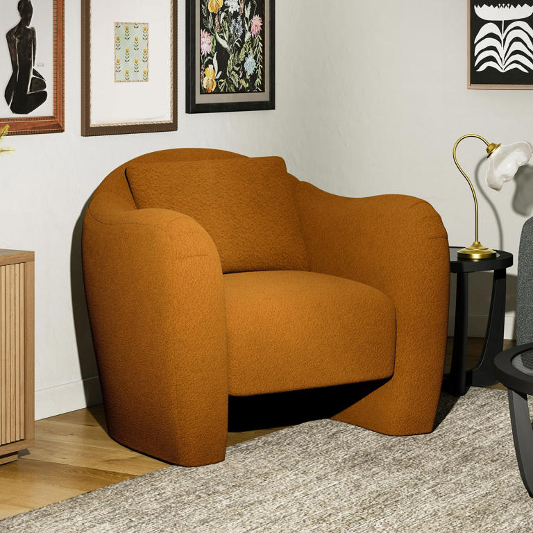 Forget white, Drew Barrymore's 'latte' colored accent chair is so much ...