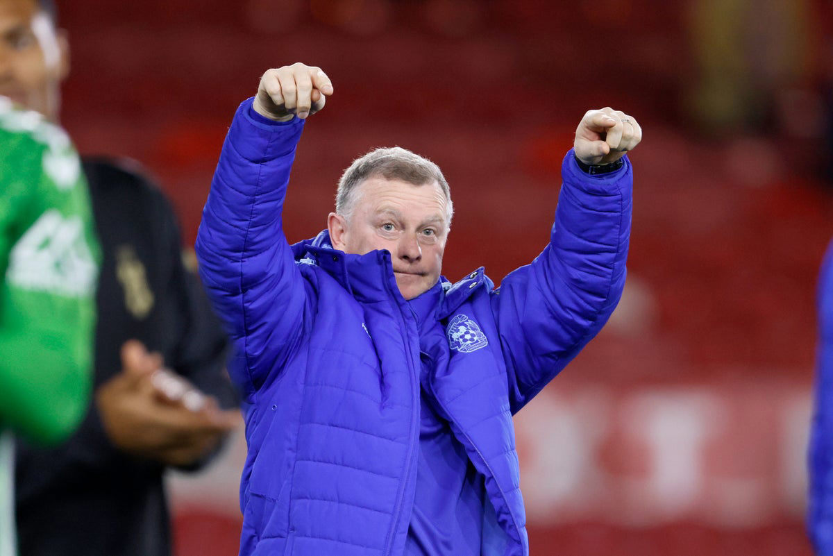 Fans rage after Coventry sack Mark Robins: ‘What a shambolic decision’ Fans rage after Coventry sack Mark Robins: ‘What a shambolic decision’