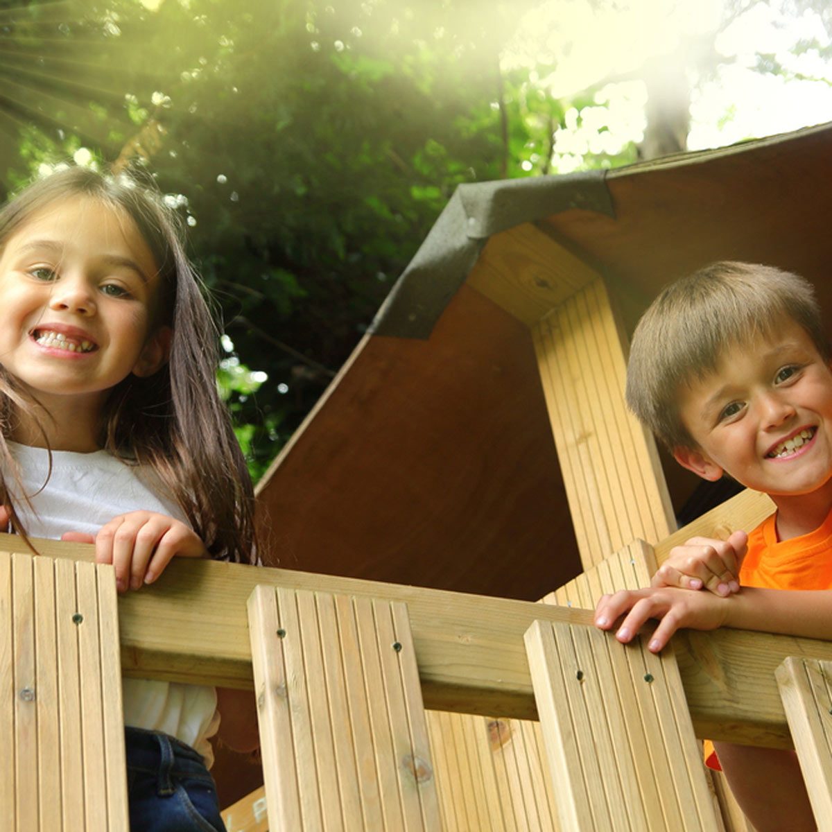 12 DIY Projects Your Whole Family Can Do Together