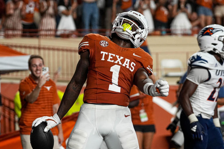 Reports: Texas WR Johntay Cook entering transfer portal Reports: Texas WR Johntay Cook entering transfer portal
