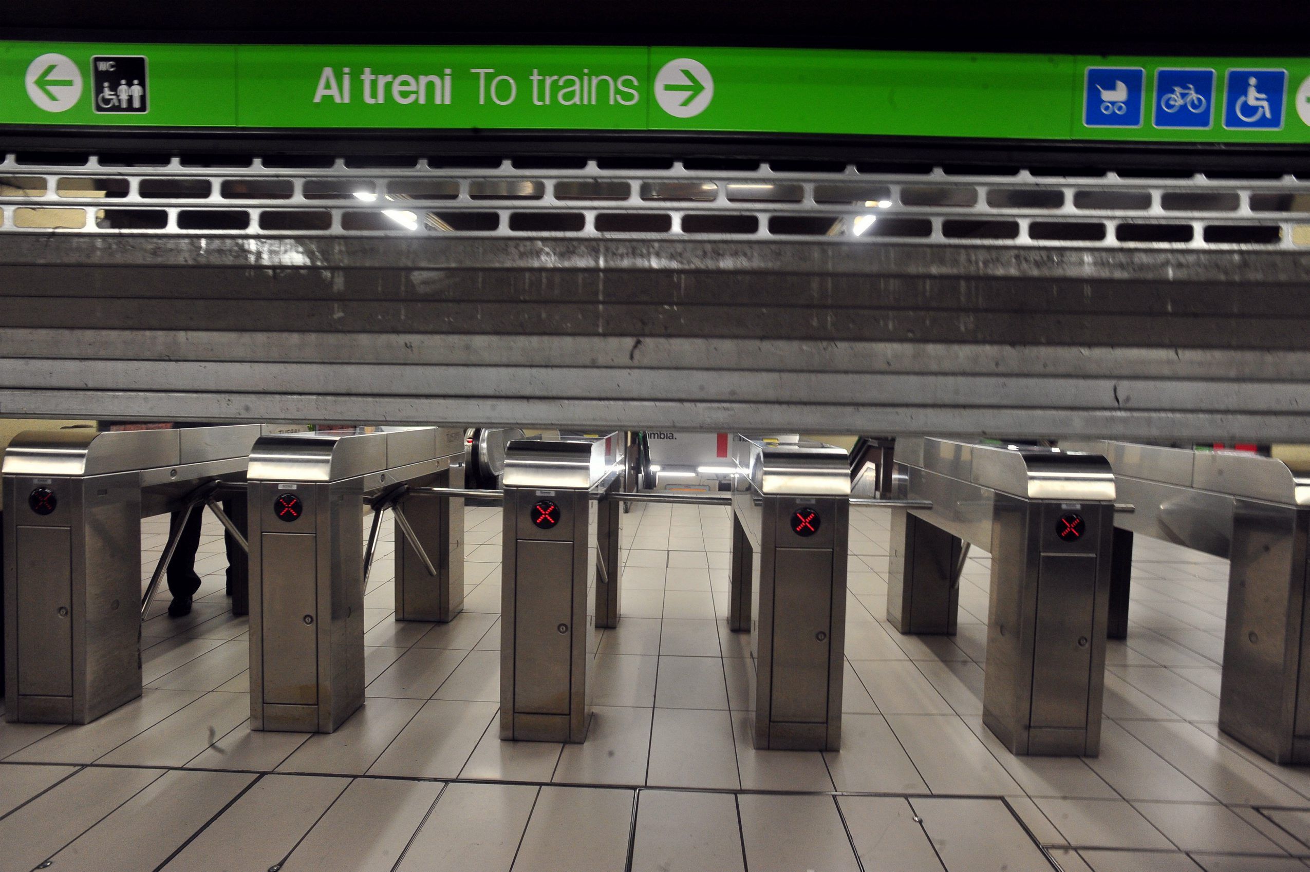 Sciopero dei mezzi venerdì 8 novembre, disagi per bus, tram e metro: i ...