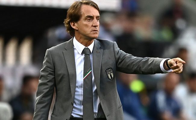 Mancini: "Maradona il numero uno. Balotelli avrebbe potuto fare di più ...