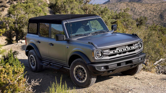 Ford Sues Restoration Company For Making New Broncos Look Old | VW ...