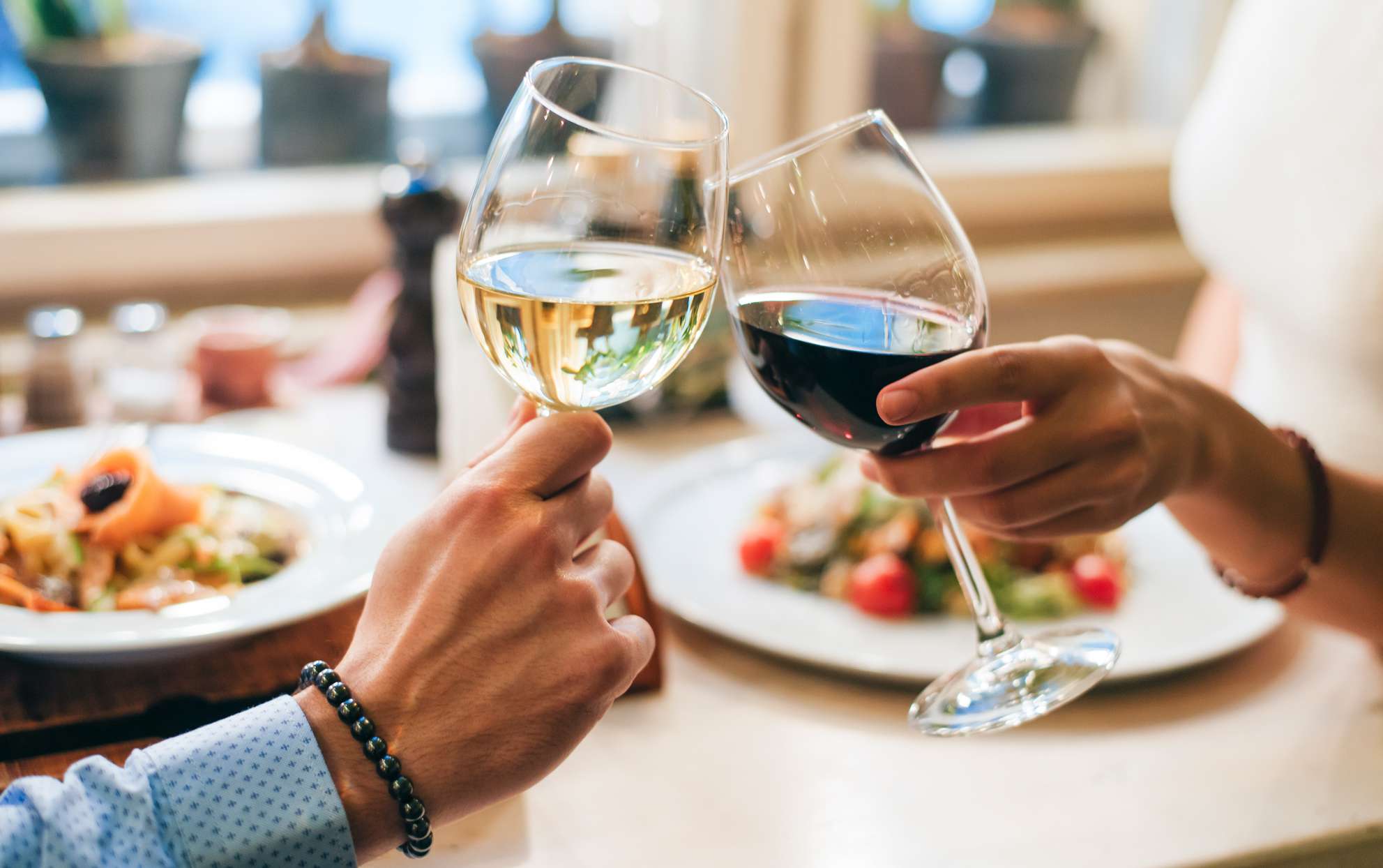 12 Heartfelt Thanksgiving Toasts Our Editors Love