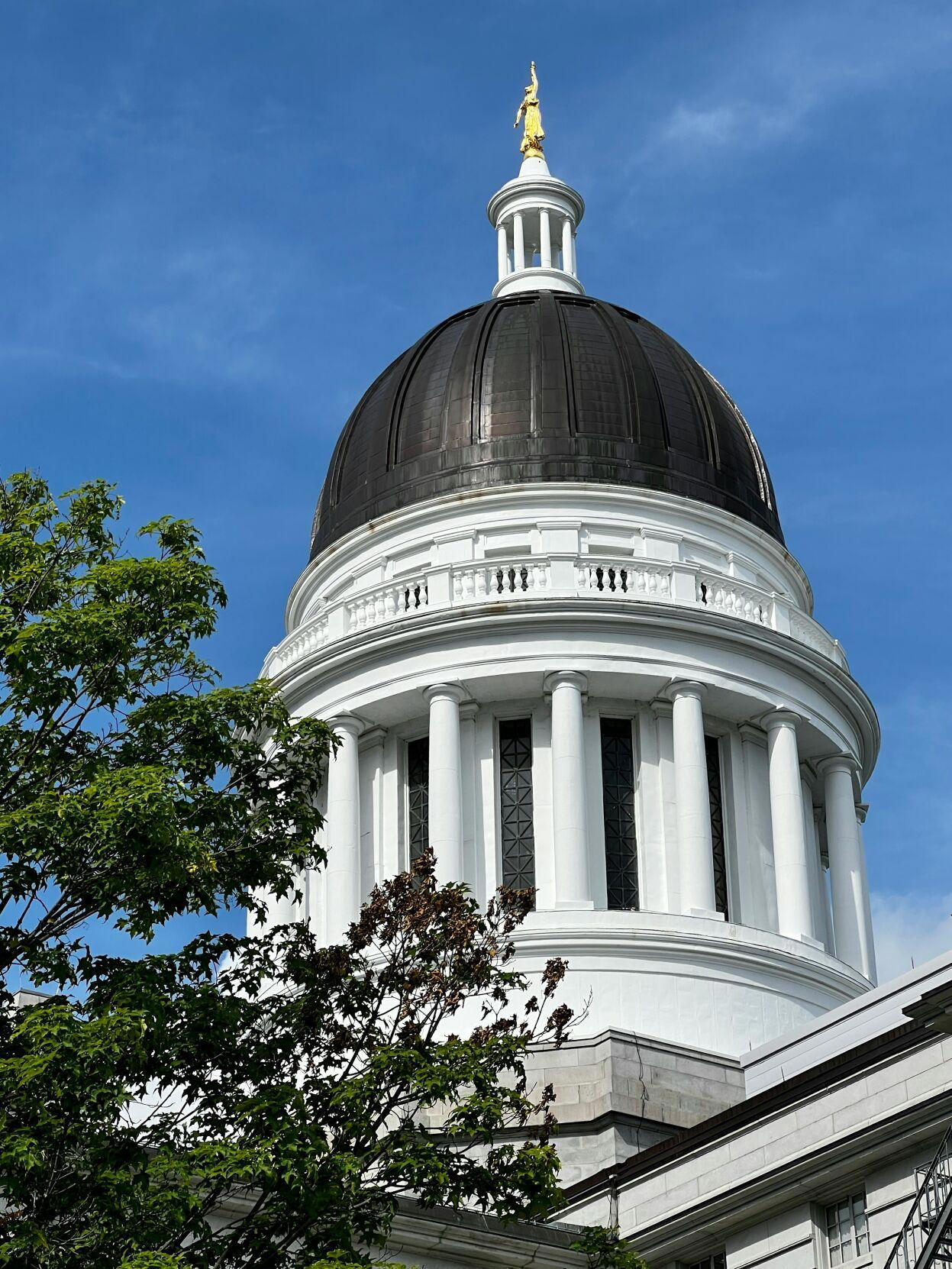 Maine Democrats hold majority in state Legislature; GOP makes gains Maine Democrats hold majority in state Legislature; GOP makes gains