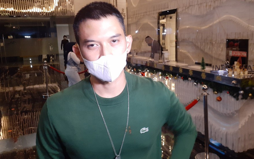 Rezky Aditya Segera Jalani Tes DNA dalam Kasus Dugaan Penelantaran Anak Rezky Aditya Segera Jalani Tes DNA dalam Kasus Dugaan Penelantaran Anak