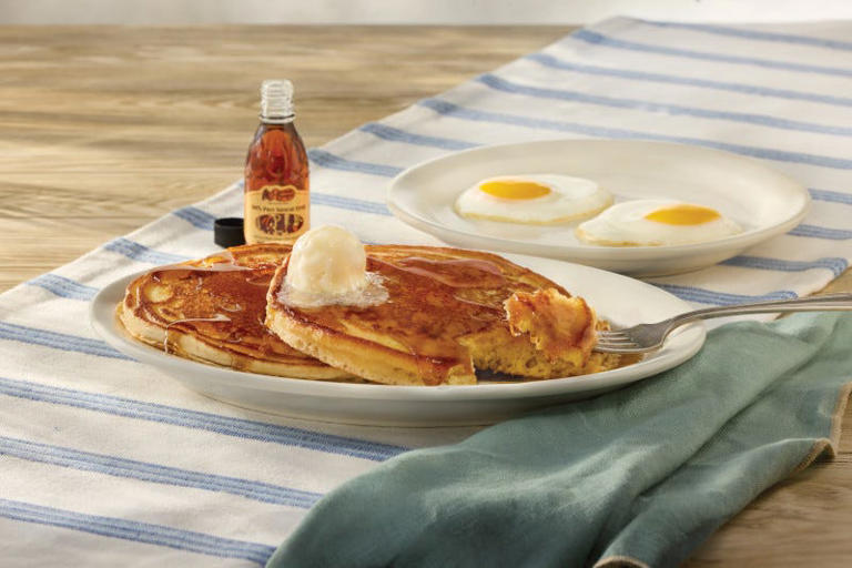 Free meals and deals for veterans, active-duty military on Veterans Day ...