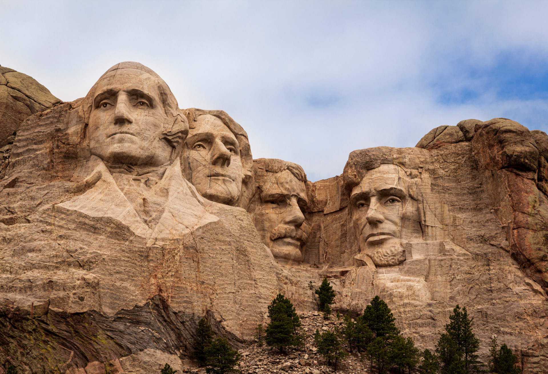 From granite to greatness: uncovering the secrets of Mount Rushmore's ...