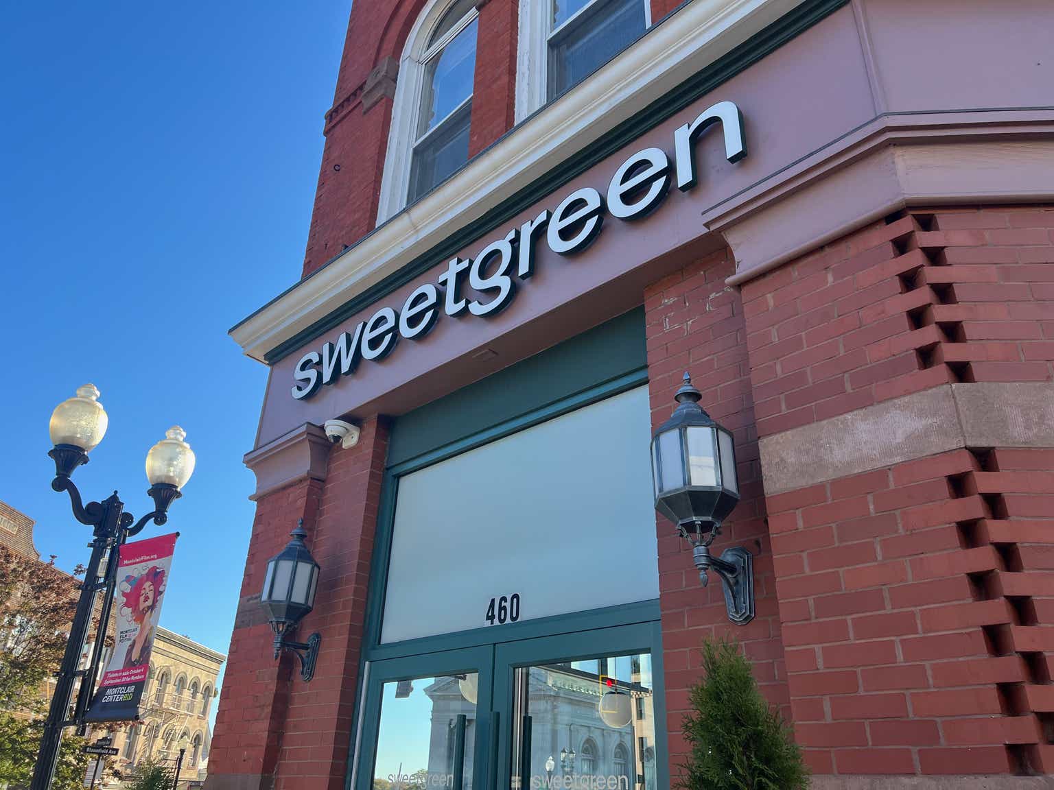 Sweetgreens introduces its healthier take on the classic American ...