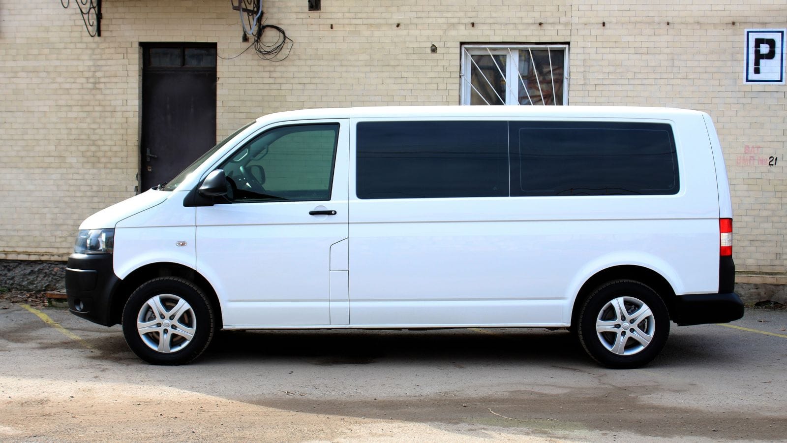 24 High-Performance Vans That Offer More Than Just Space — Speedy Shuttles