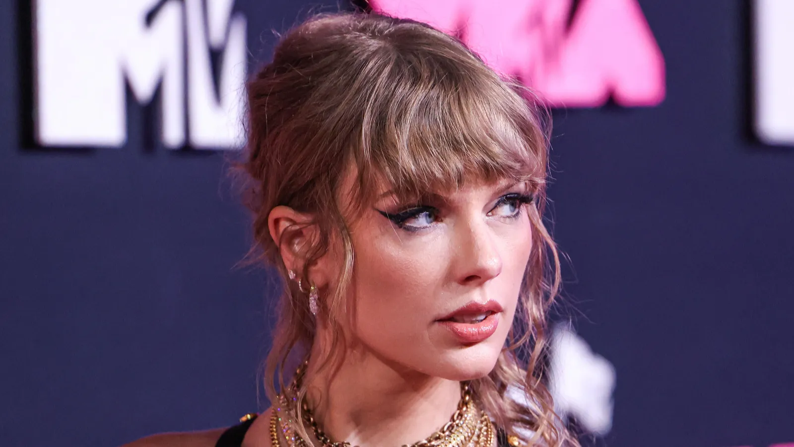 Taylor Swift Makes Waves With Grammy History