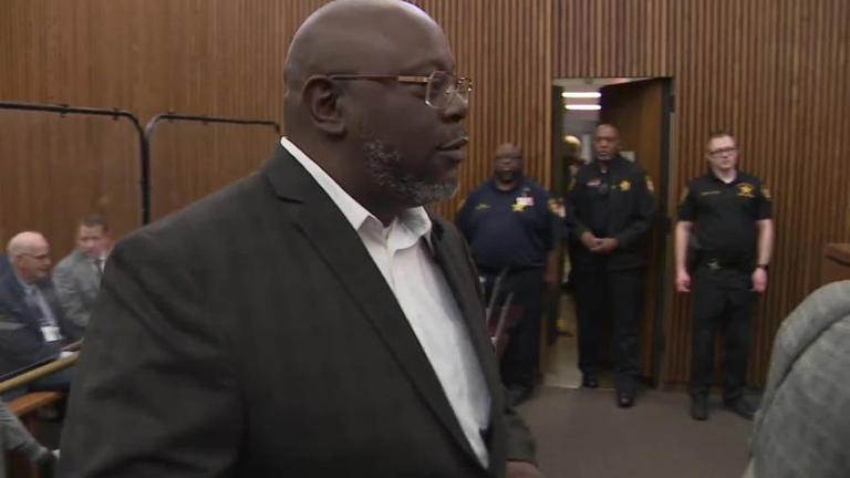 East Cleveland Mayor Brandon King suspended amid corruption case