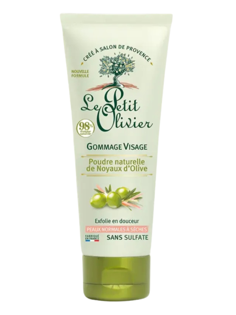 Les meilleurs exfoliants visage pour une peau sans défaut