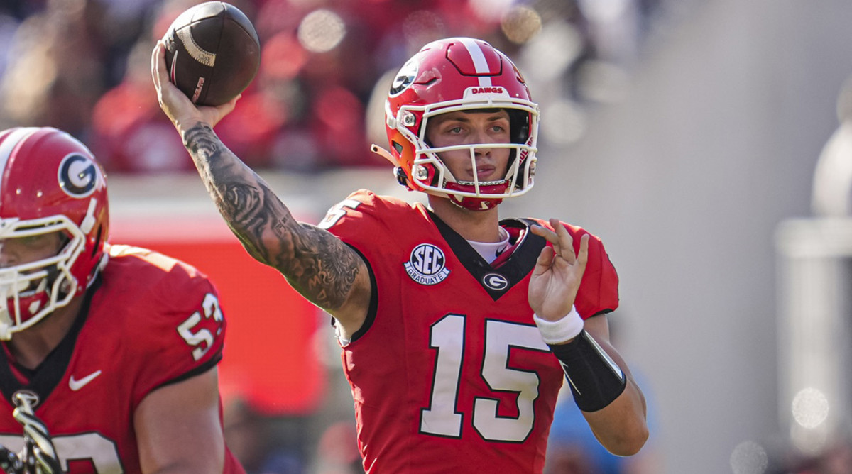 How Carson Beck is Gaining Ground in Miami's QB Race Without Throwing ...