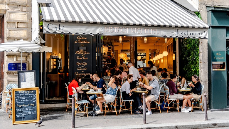 10 Types Of French Restaurants And When To Go To Each