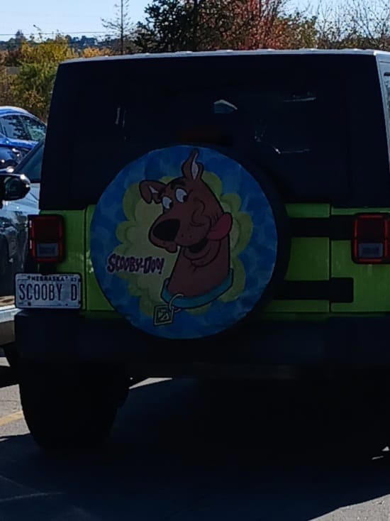 45 Hilarious Personalized License Plates People Found Out In The Wild