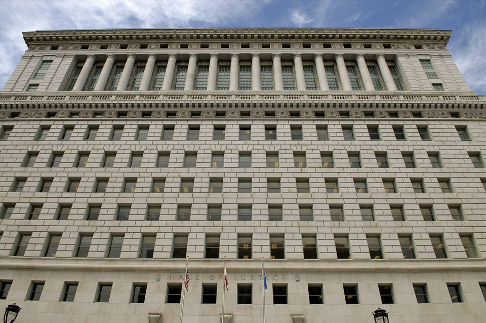 Justice Dept. to Dismiss `Bitcoin Jesus’s’ Tax Charges as Part of ...